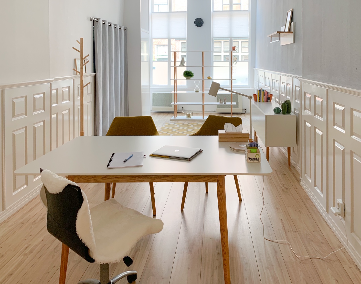 Acoustic Curtains for Better Room Acoustics and Less Noise? – HOFA-Akustik